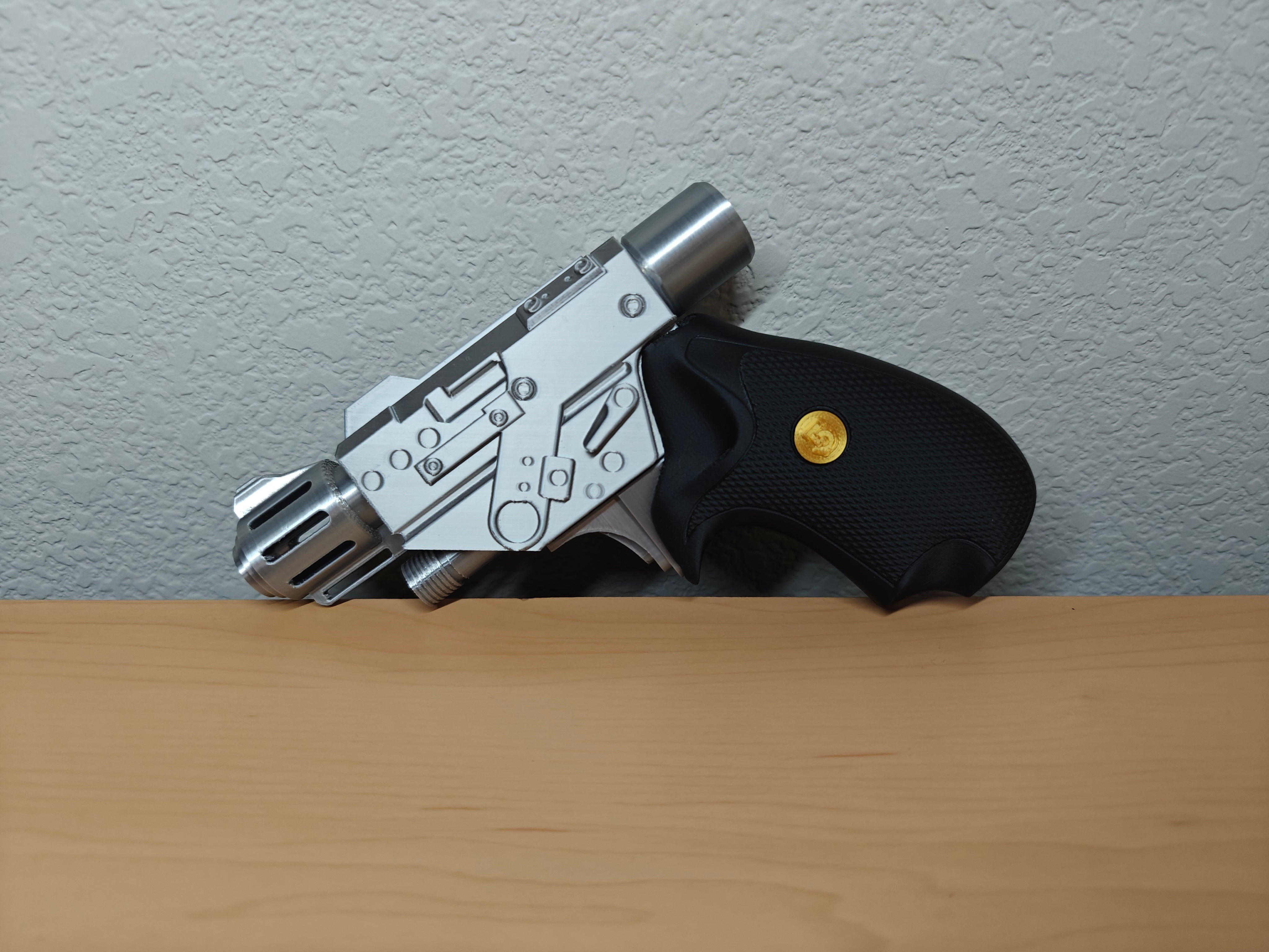 Babylon 5 PPG - Collectible Sci-fi Prop – Forge of Fandoms